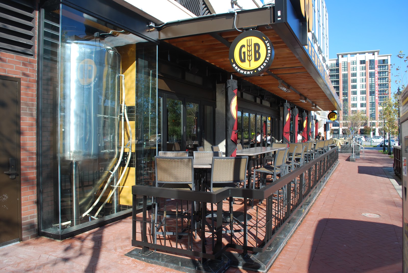 Opening of Gordon Biersch Brewery - Baltimore Magazine