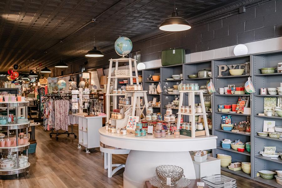 Nostalgic Shop JoRetro Offers Vintage and Contemporary Goods