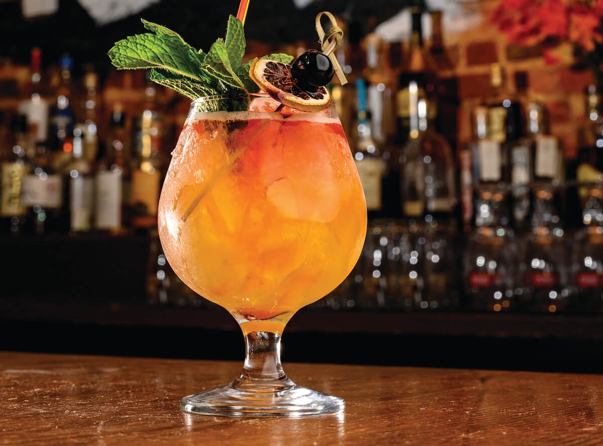 Review: At Mayuree Thai Tavern, Come for the Thai Food—Stay for the Cocktails