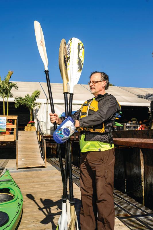 The Canton Kayak Club Wants Baltimoreans on the Water