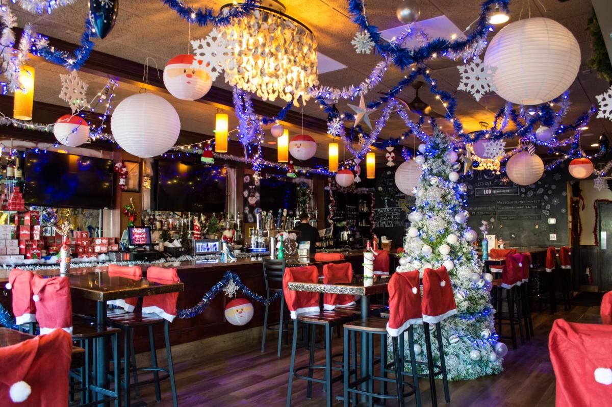 Festively Decorated Baltimore Holiday Bars You Need to Visit This Month