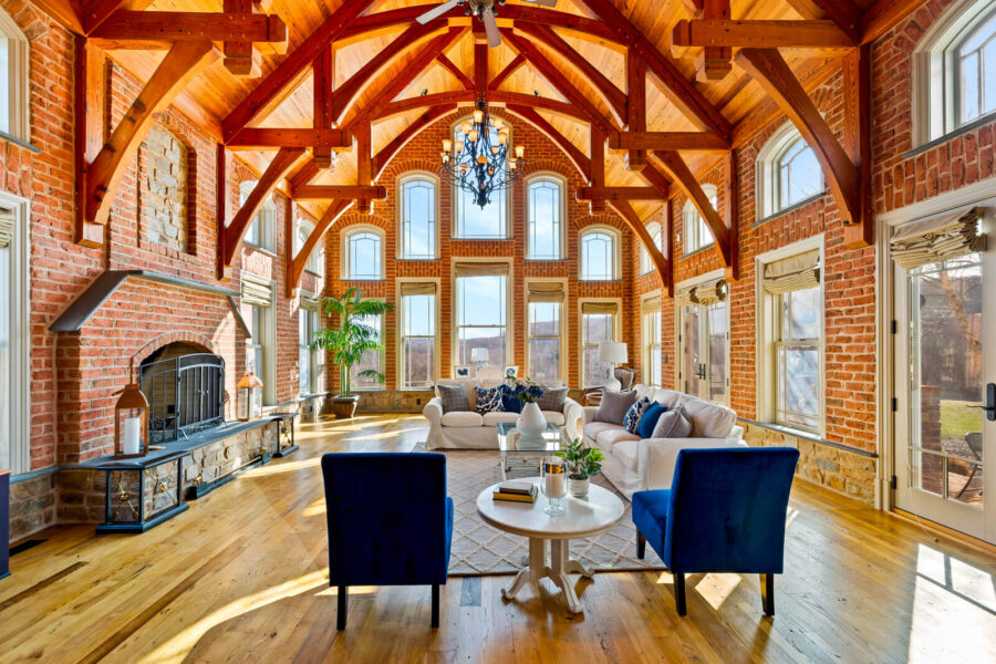 Featured Home: 19118 Timothy’s Manor Court