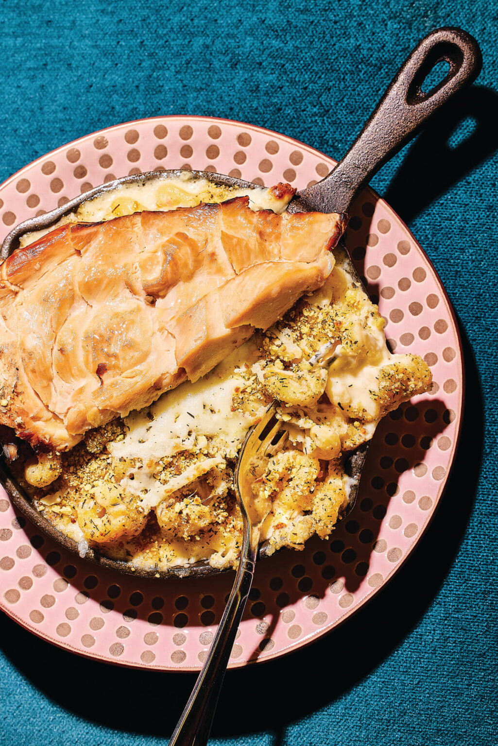 Mac and Cheese Gets an Artsy Upgrade on Area Menus