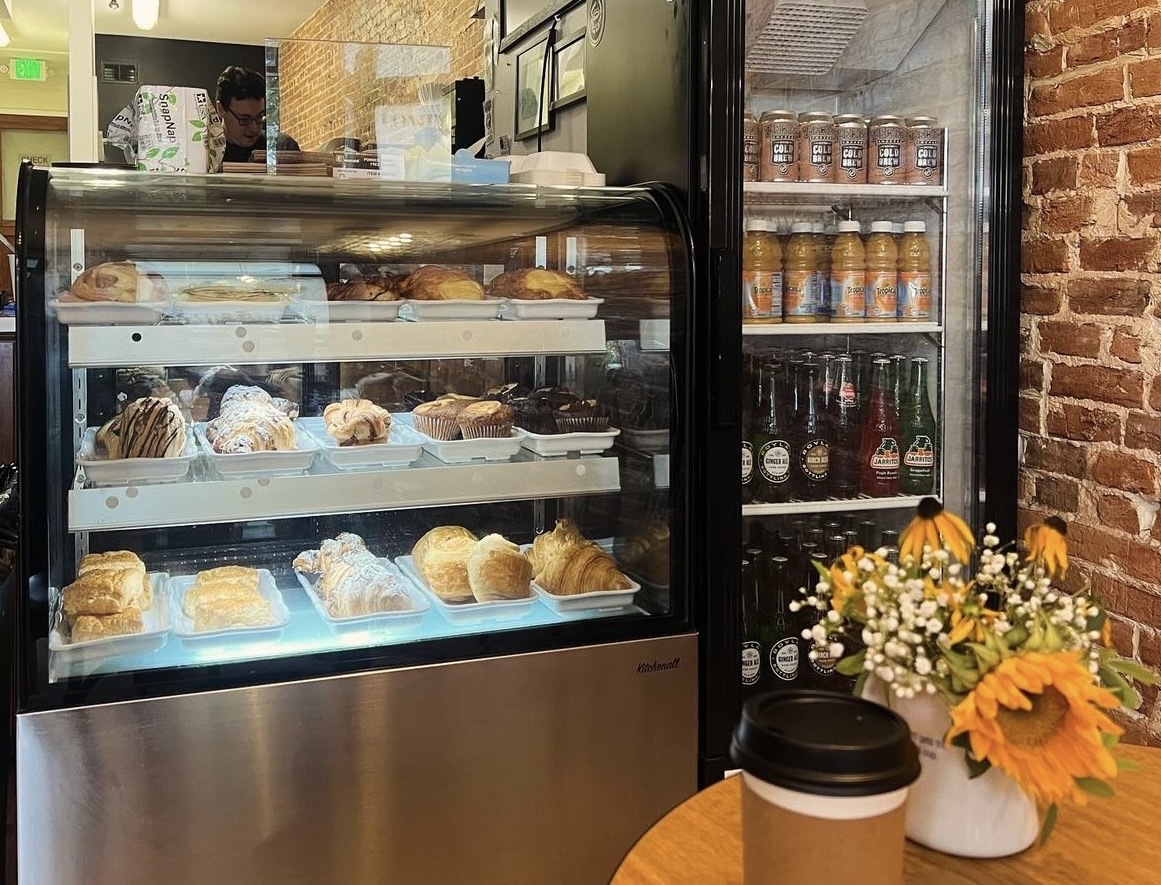 Open & Shut: The Stoop; Ema’s Corner; Pono Taco