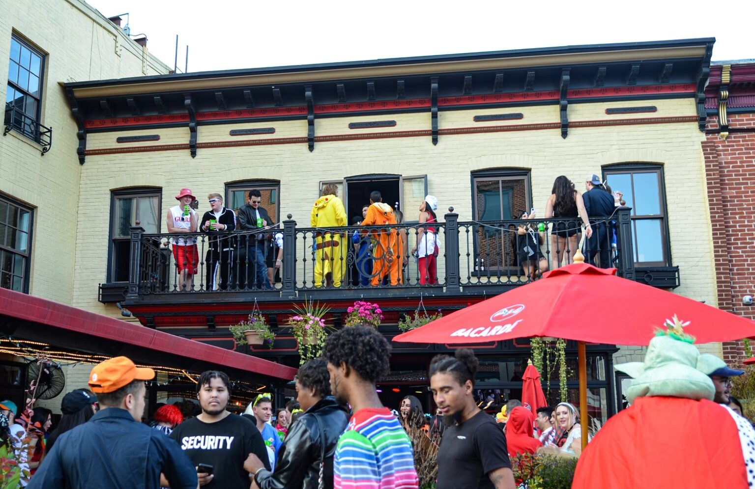 Halloween Parties, Bar Crawls, and More Wicked Ways to Celebrate in ...