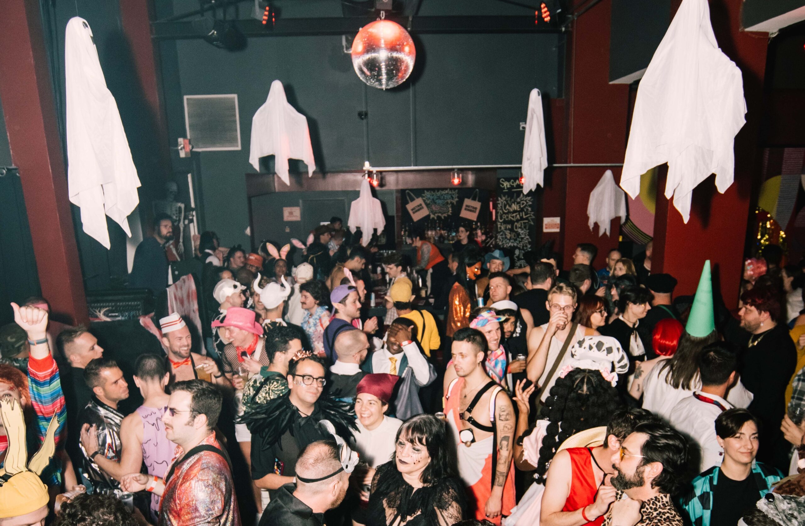 Halloween Parties, Bar Crawls, and More Wicked Ways to Celebrate in ...