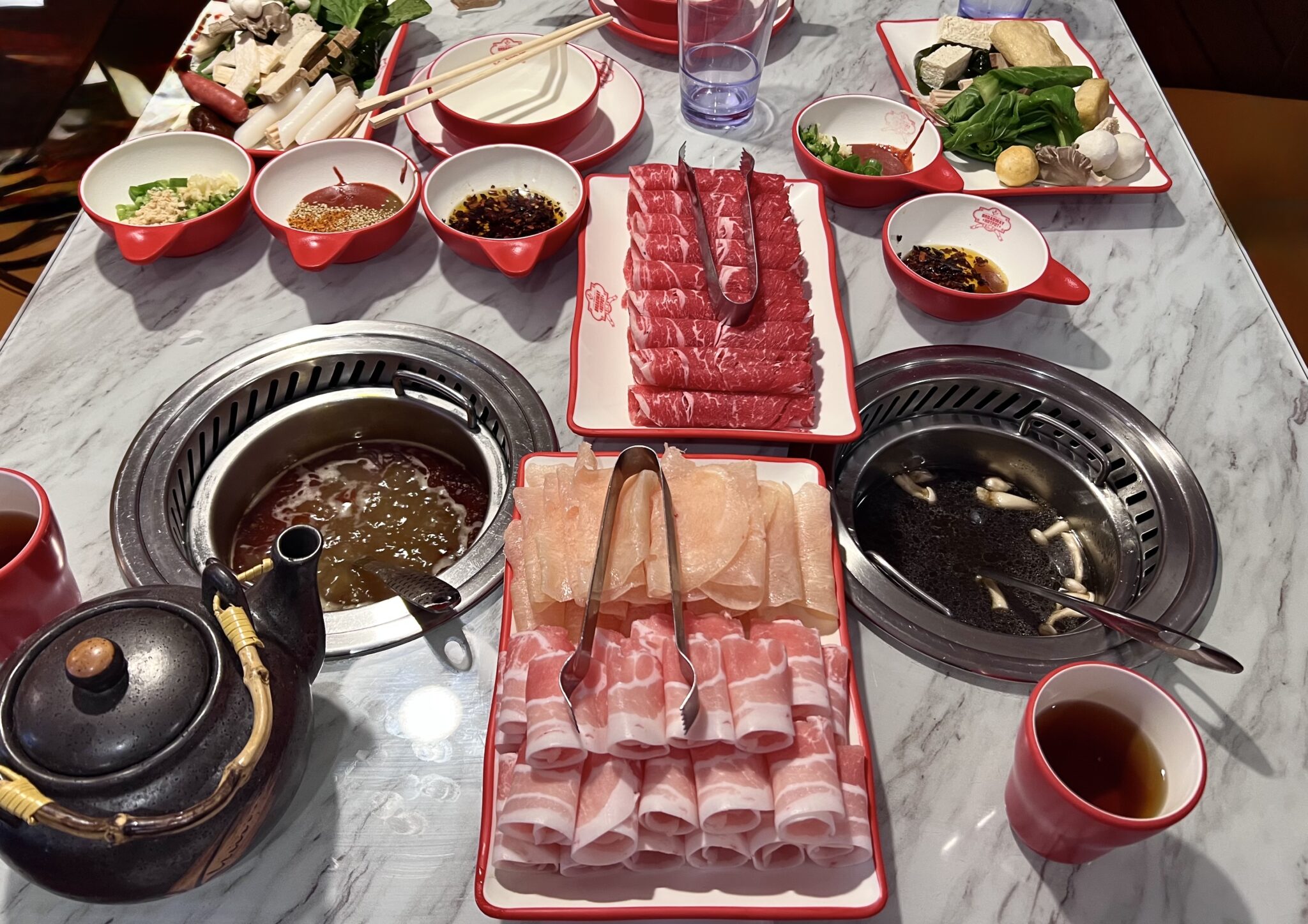 Broadway Hotpot Fills a Cauldron-Sized Hole in the City’s Sichuan ...